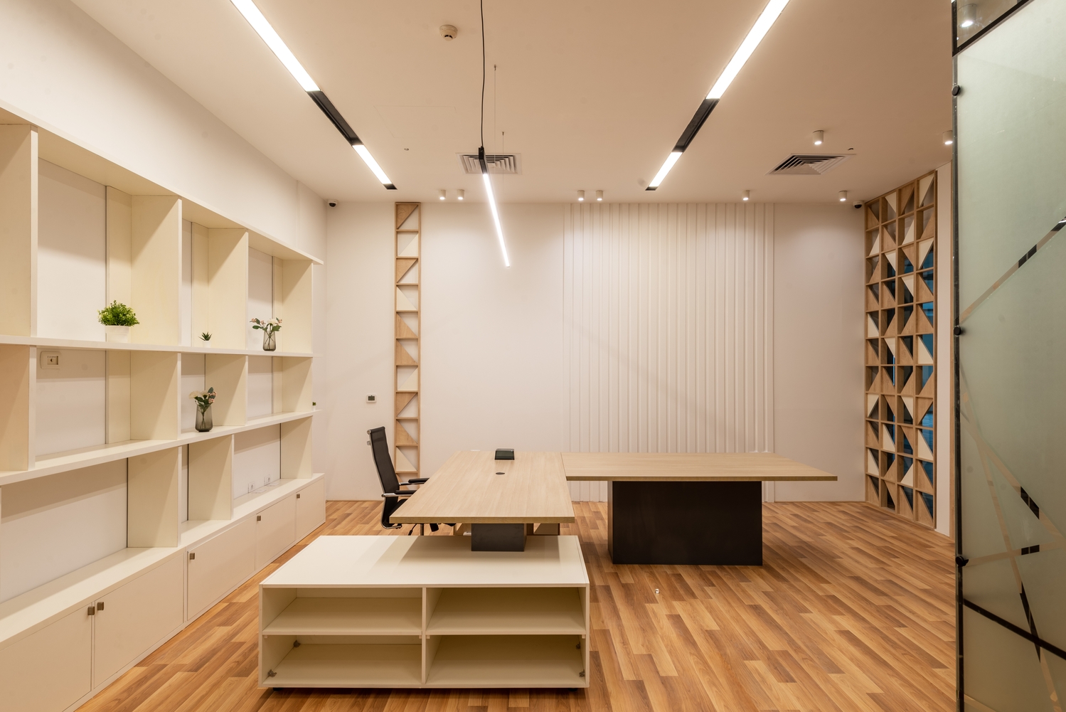 DELTA CONEX EXHIBITIONS & EVENTS (UNITED GROUP)